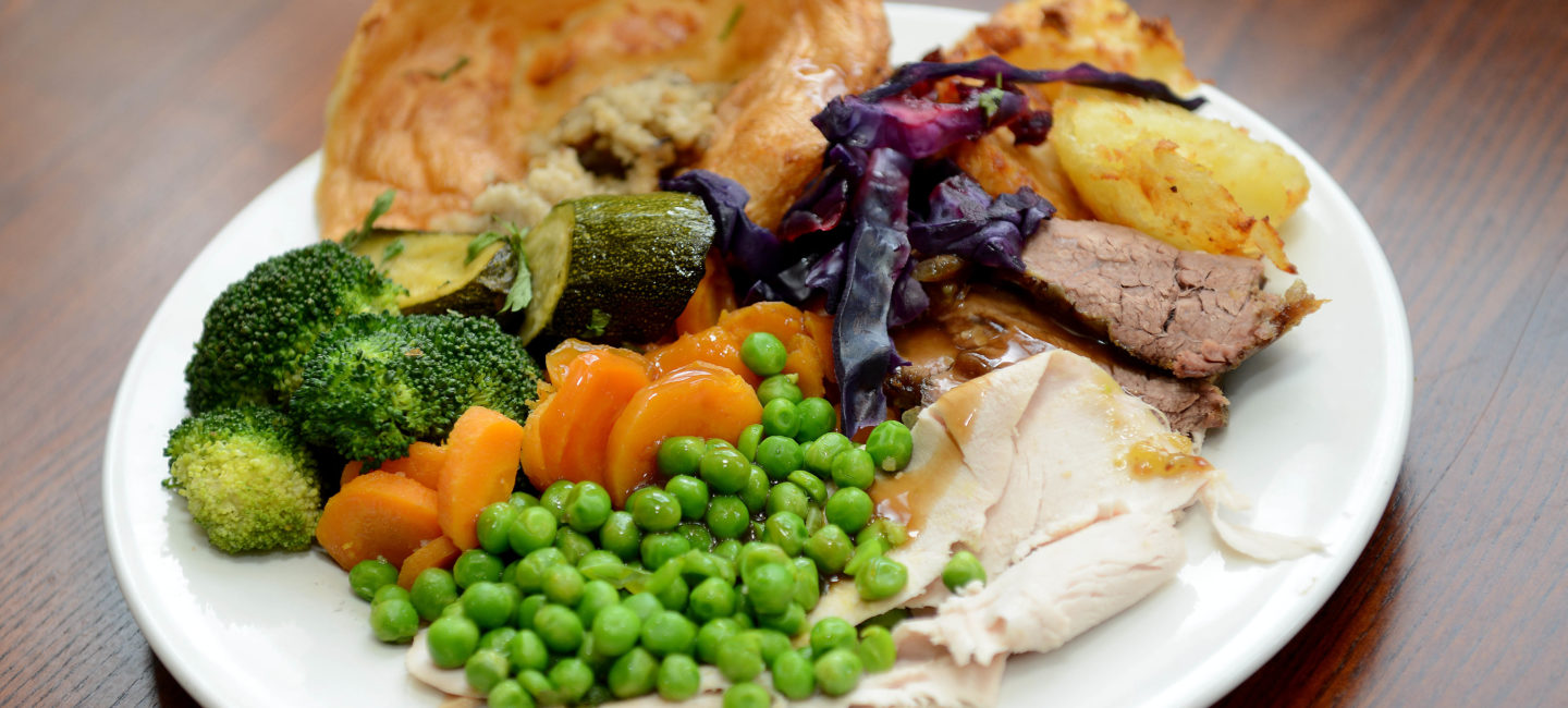 Toby Carvery: Just Another Manic Mumday - WPR